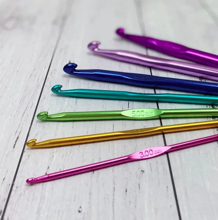 Crochet Colored Hook Different Size - Murukali.com