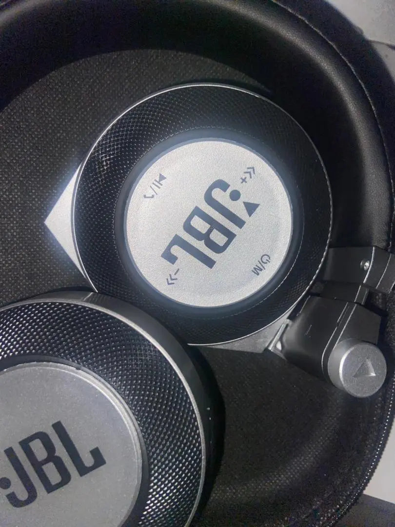 JBL Sychrons E50BT Bluetooth Headphones - Murukali.com
